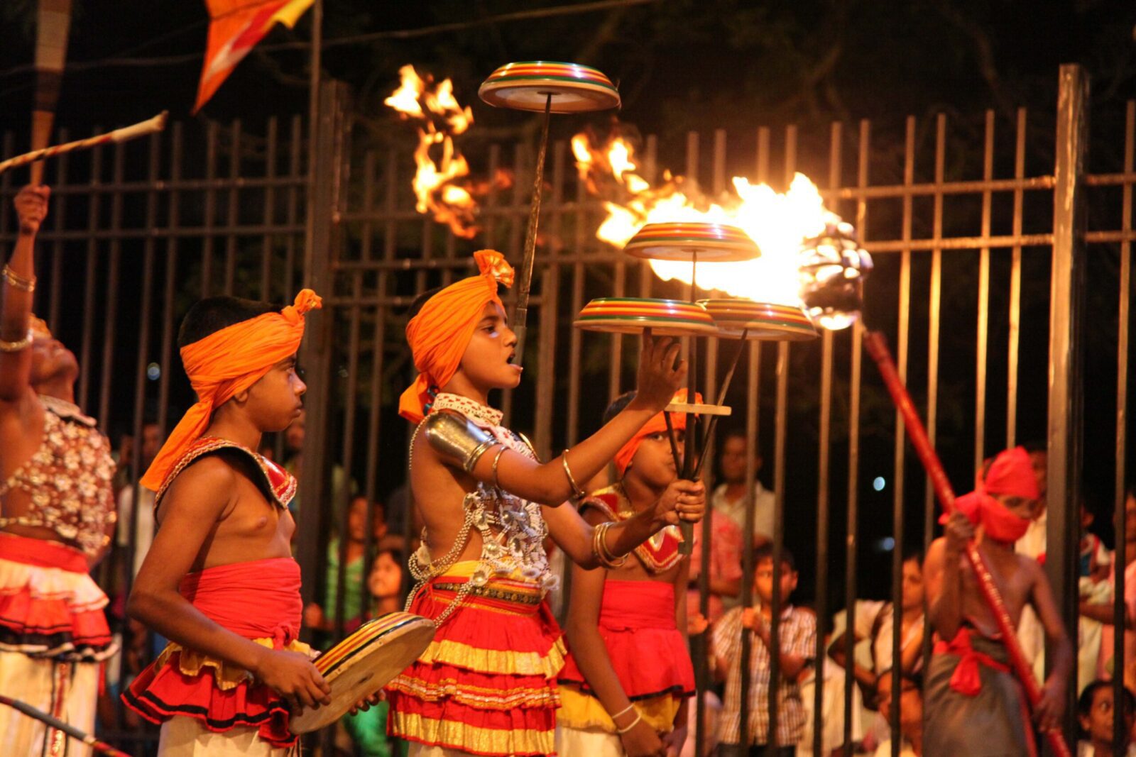 Sri Lanka Cultural Festivals 2026: Ultimate Guide to Kandy Esala ...